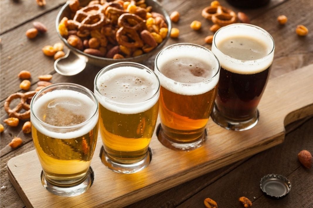 Craft Beer vs Microbrew: Definitions, Similarities, and Differences