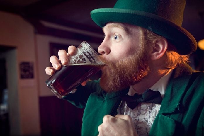 Chug Beer: Best Tips & Techniques to Chug Beer Fast