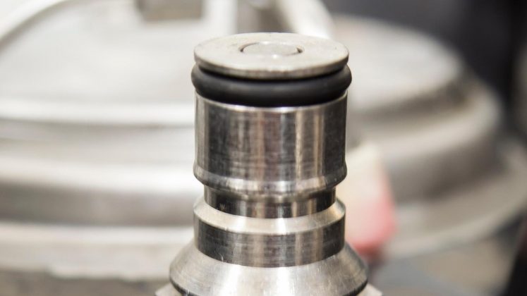 Ball Lock vs Pin Lock: Comparing These Popular Corny Keg Systems