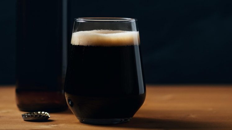 Stout Beer (Ultimate Guide for Beginners) - Draftmag