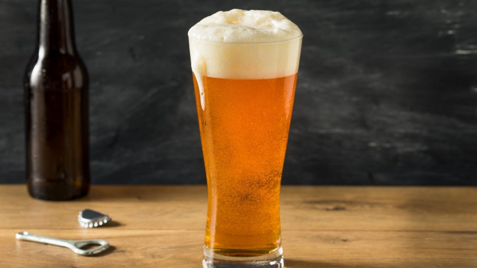 Golden Ale Recipe: Step-by-Step Guide to American and British Recipes