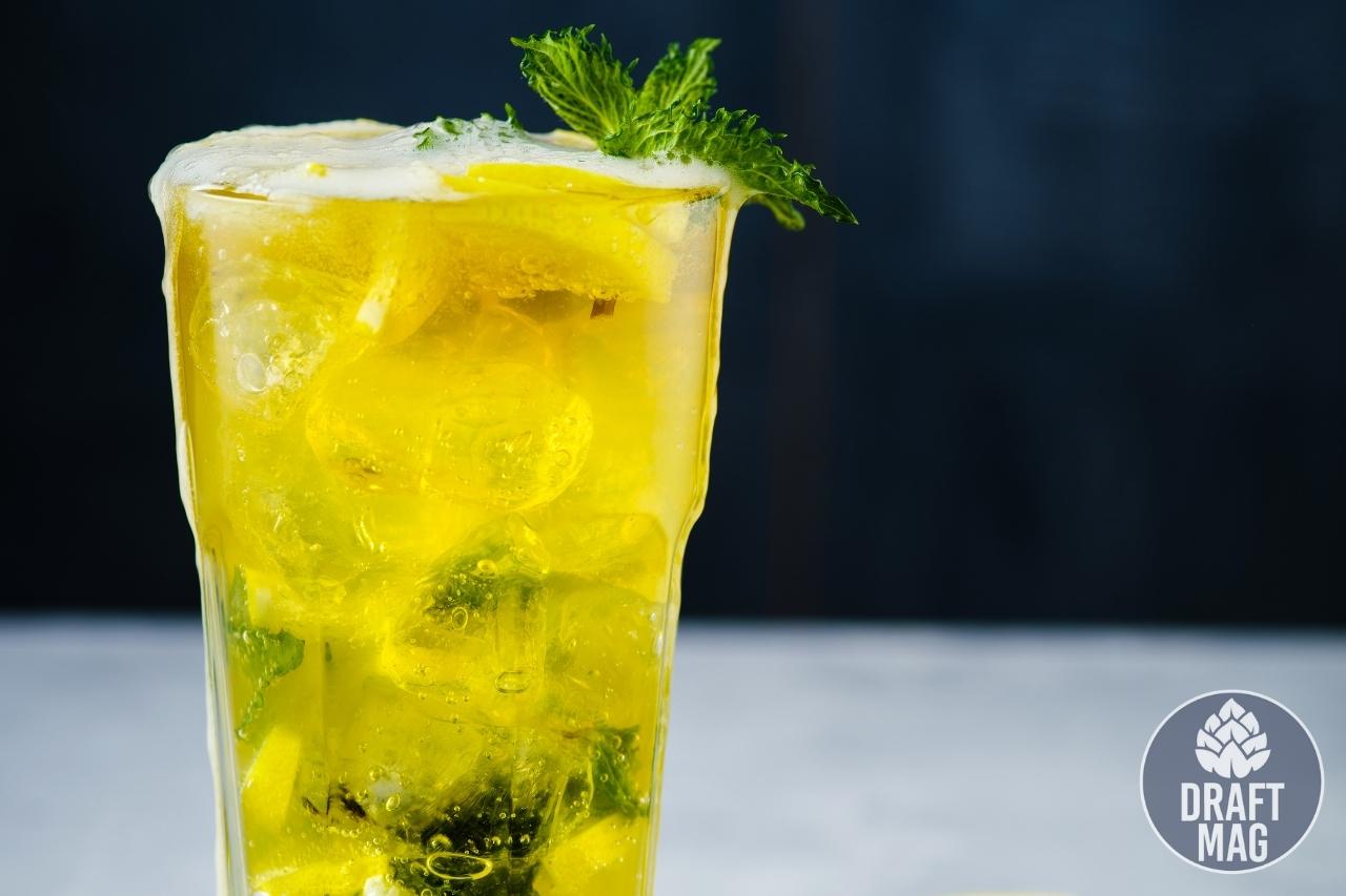 Bud Light Lemonade Review: Style Profile, Food Pairings and More