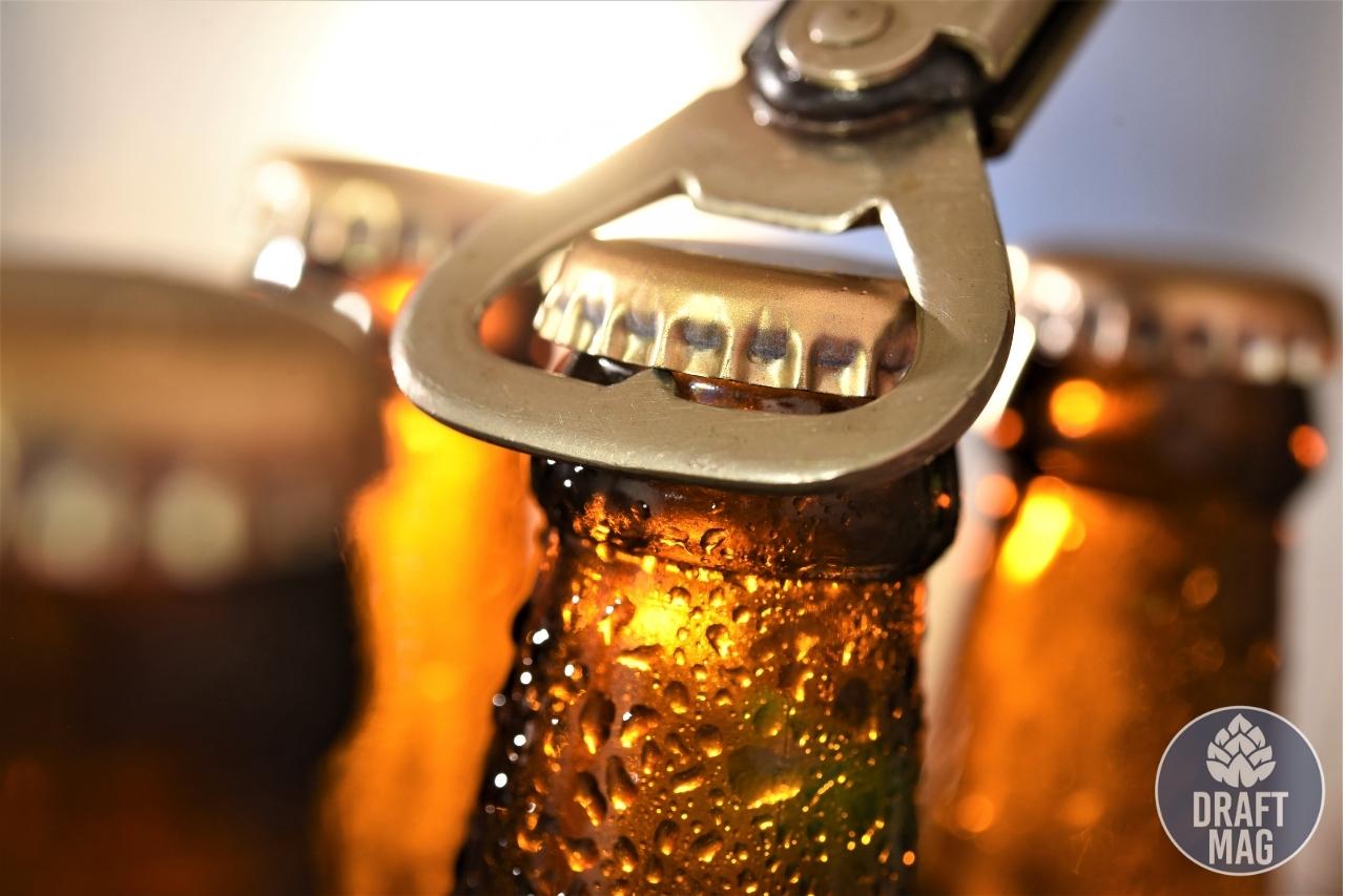 Lone Star Cap: A Complete Guide to the Famous Beer Cap Puzzles