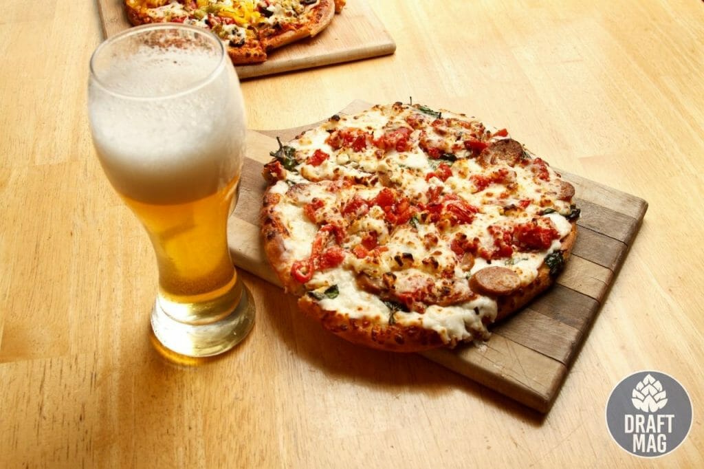 Modelo Pineapple: Review of This Pineapple-flavored Mexican Beer