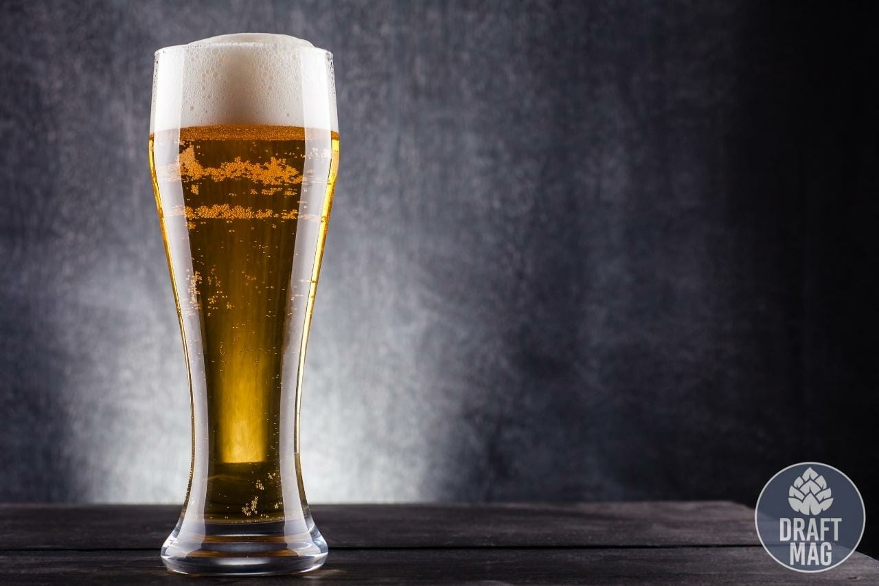 Natural Ice Beer: A Review of This Delicious, All-American Beer