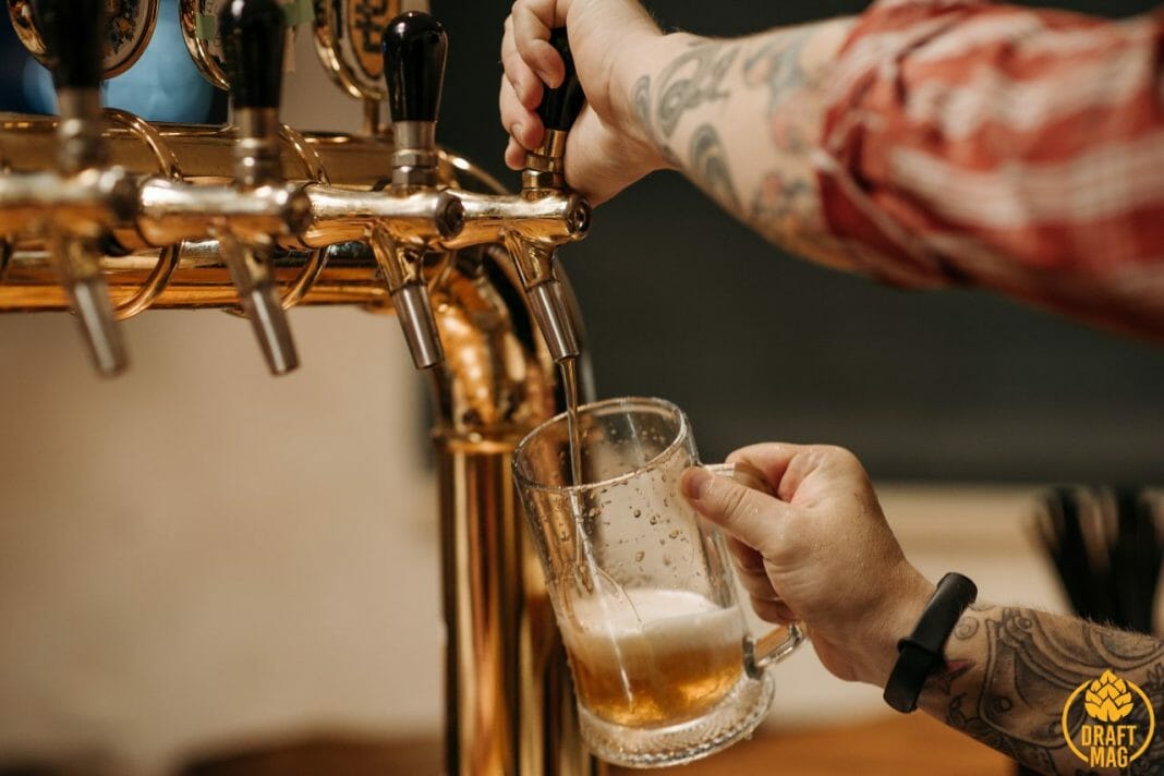 11 Oldest Breweries in the US: List of Places That Are Worth Visiting