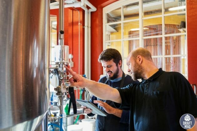 11 Oldest Breweries in the US: List of Places That Are Worth Visiting