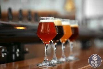 Sessions IPA vs IPA: How To Choose One for Your Next Party