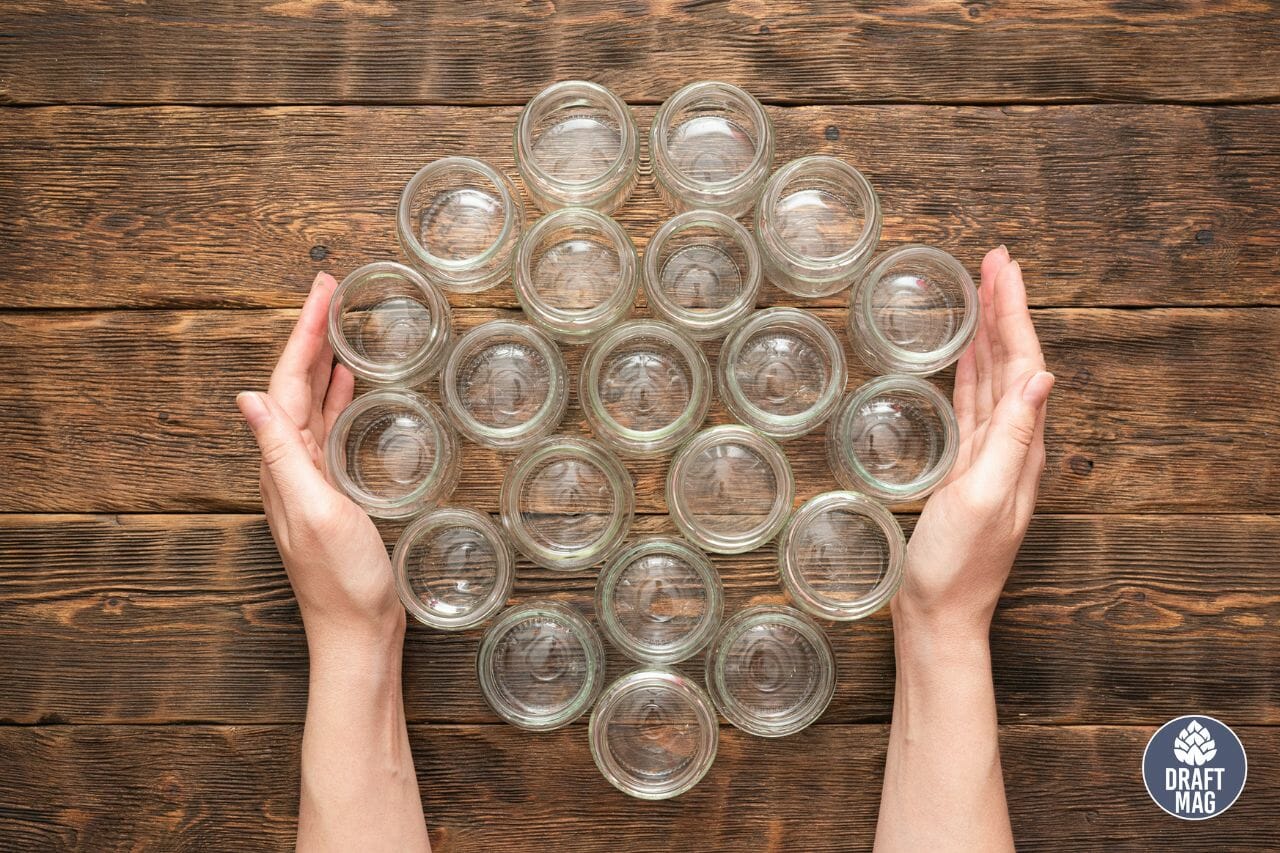 Best Stout Glass: A Definitive List of the Top Brew Glasses